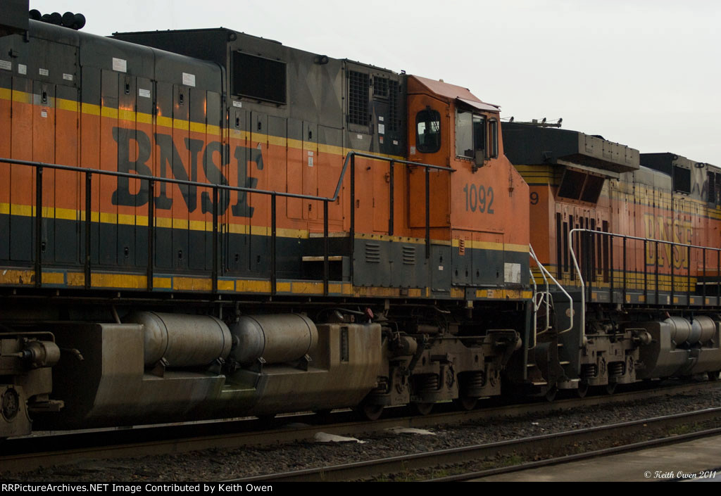 BNSF 1092